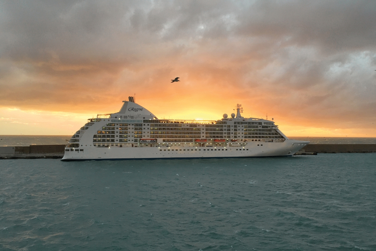 The Ultimate Regent Seven Seas Cruise Experience: What to Expect on ...