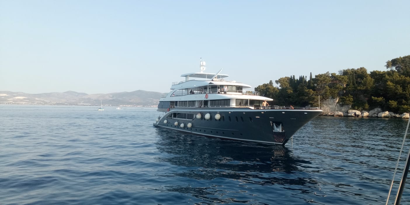 MV Lady Eleganza - Ocean World Travel