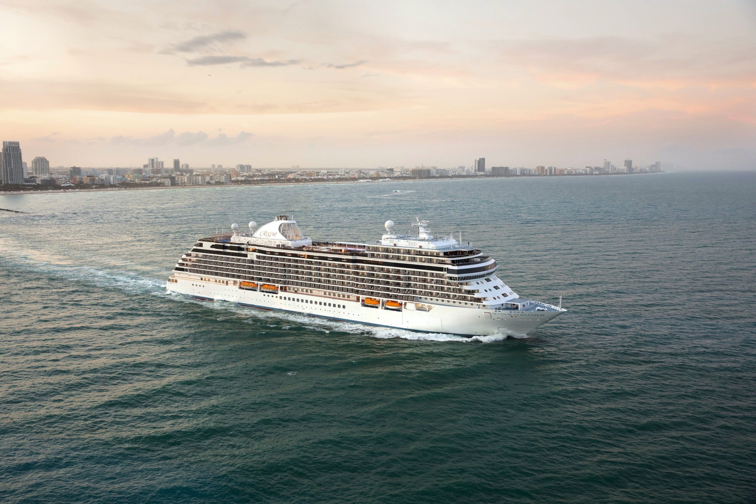 Smaller-Sized Cruise Ships | Ocean World Travel