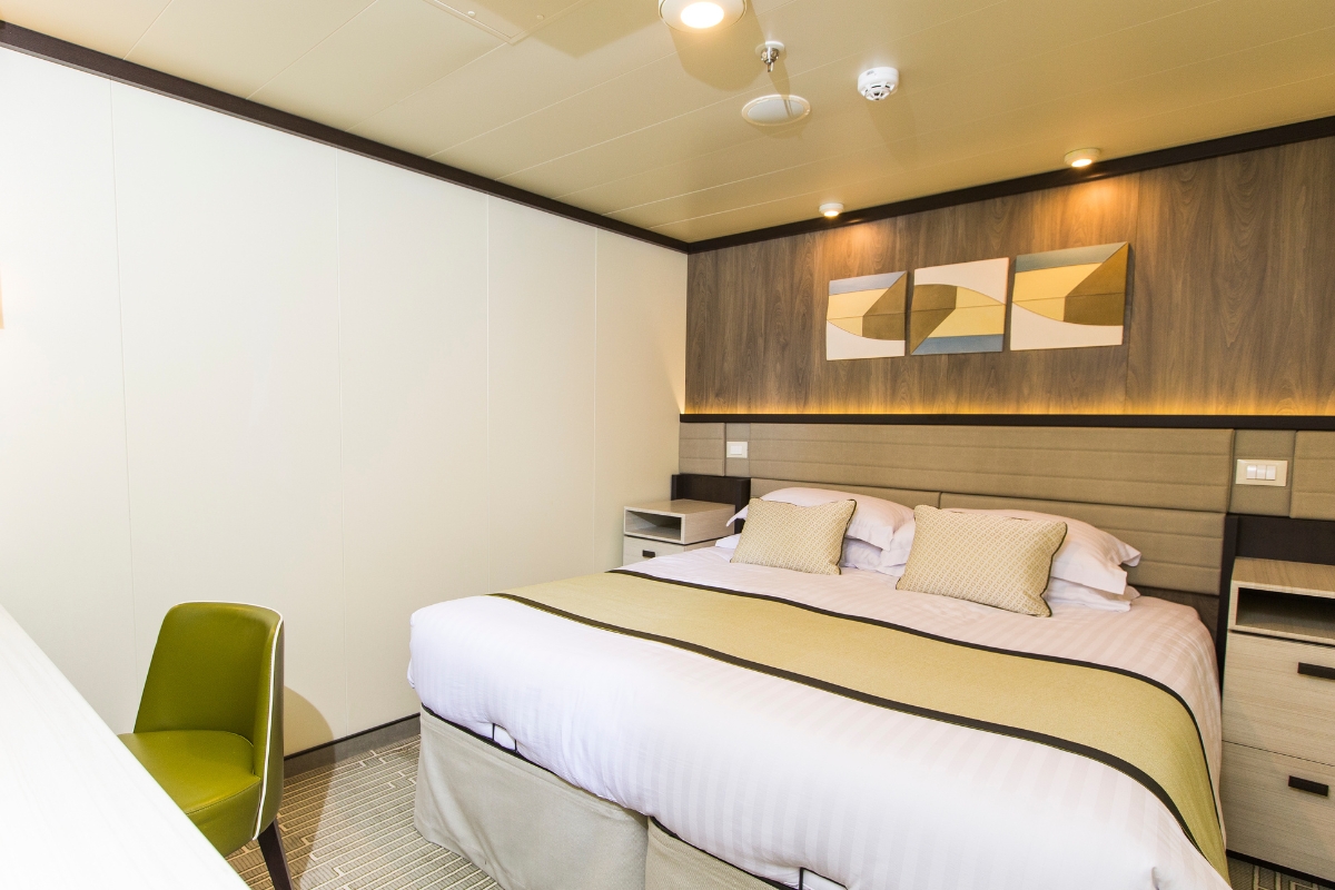 Your Guide to P&O Cruises Britannia Cabins | Ocean World Travel